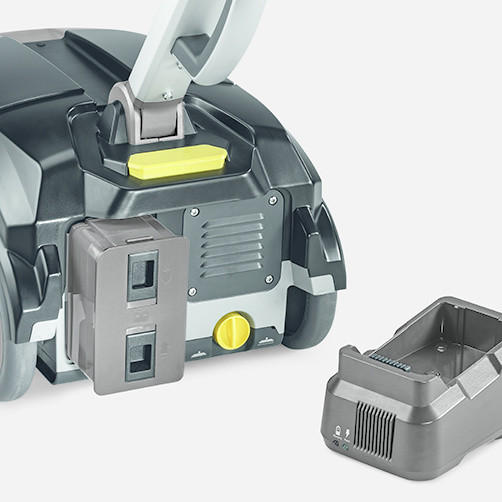 Masina de frecat aspirat KARCHER BD 30/4 C Bp Pack - Global Tech Romania